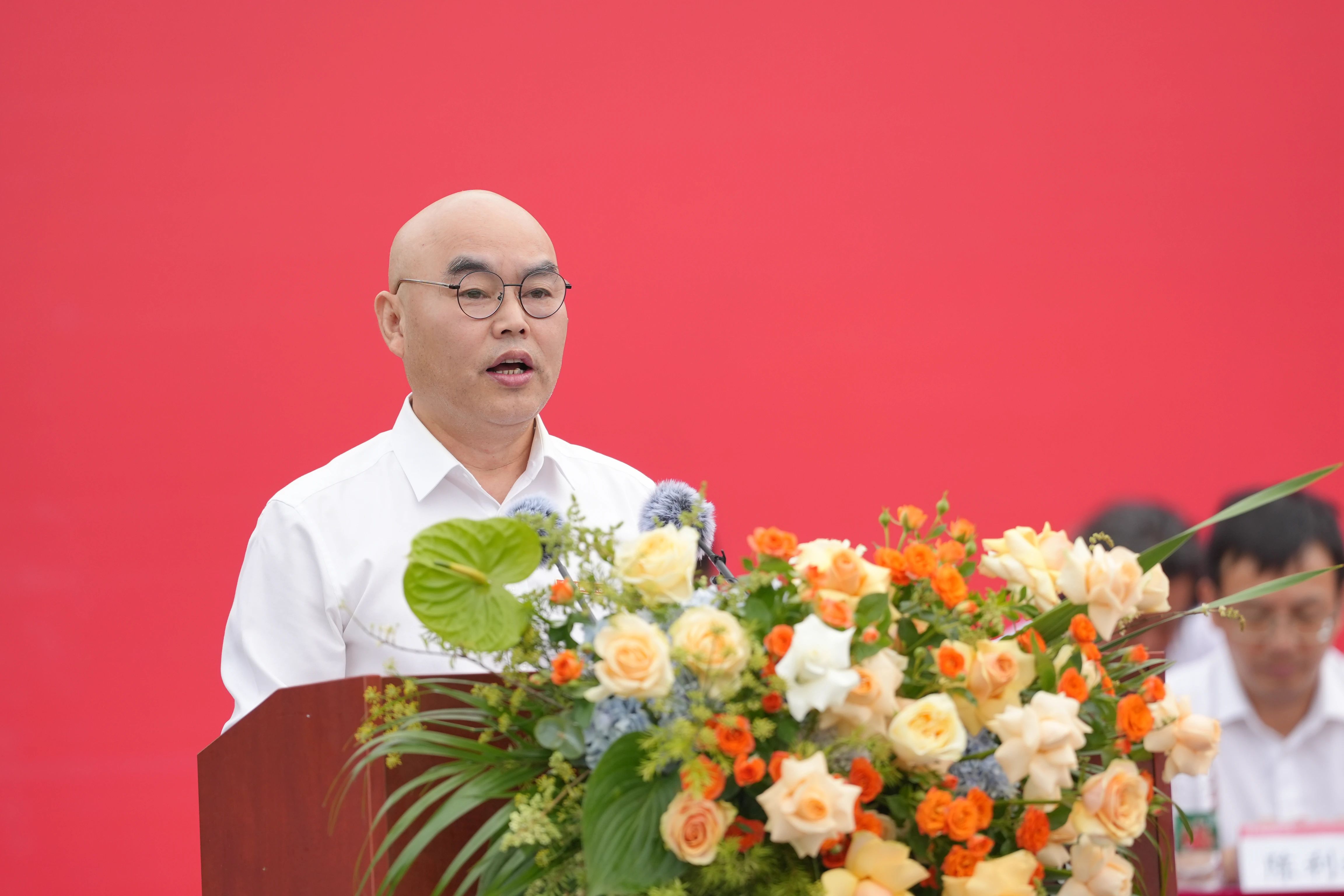 寄语2024届毕业生 | 吕品昌：赓续“瓷的精神”，擦亮人生新旅程-景德镇陶瓷大学官方网站